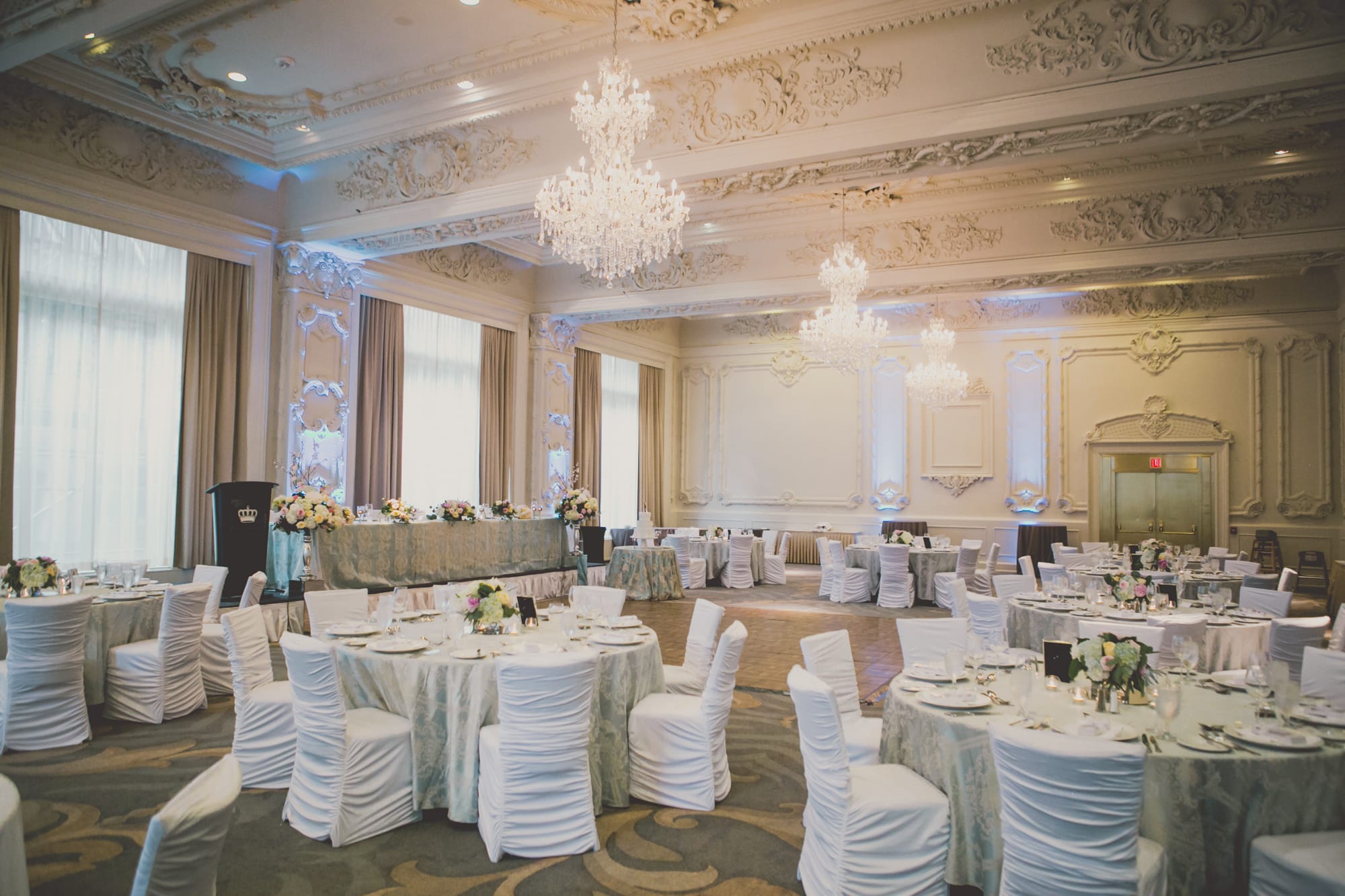 Elegant Wedding at King Edward Hotel