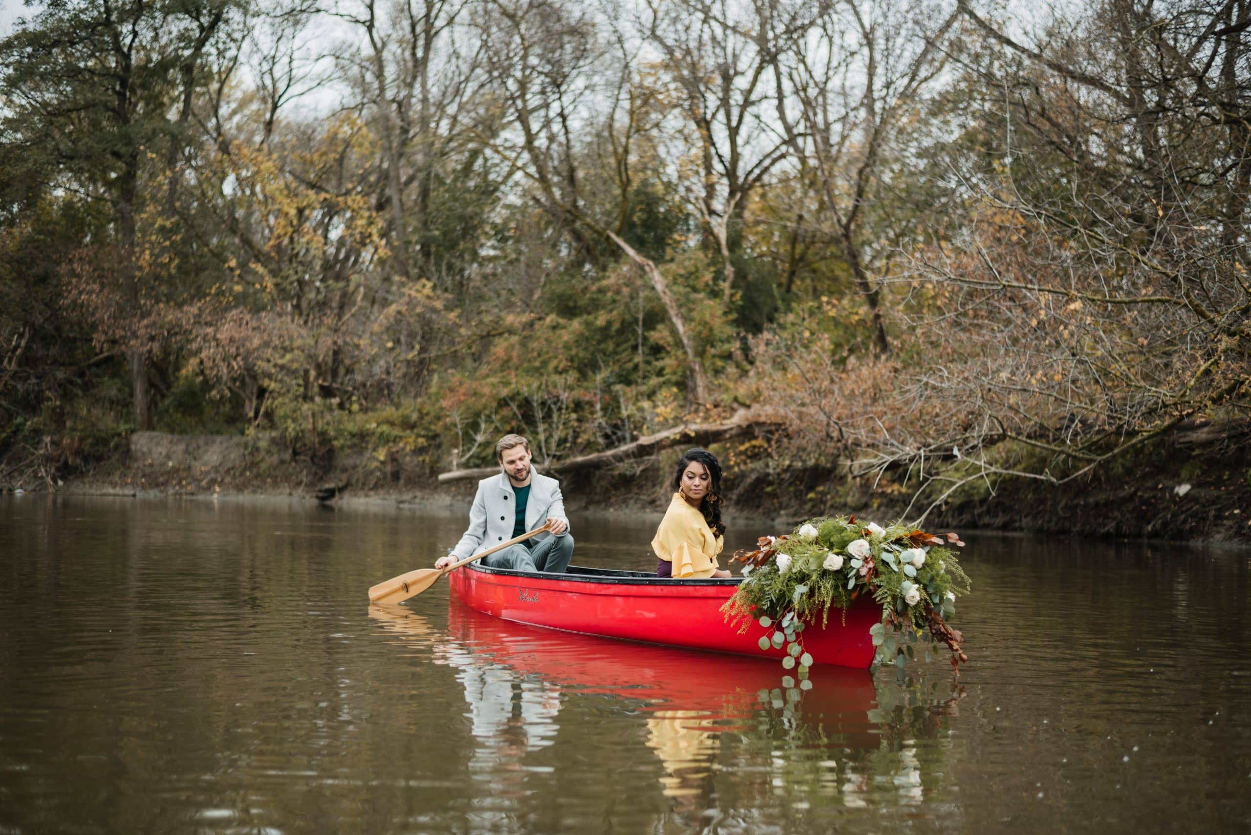 Romantic Engagement Shoot in a Canoe and A Dog ⋆ Rebecca Chan Events Inc.
