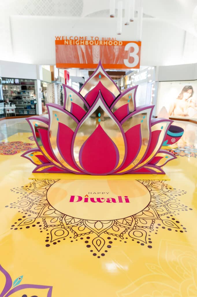 Diwali Mall Activation at Vaughan Mills Shopping Centre ⋆ Rebecca Chan ...